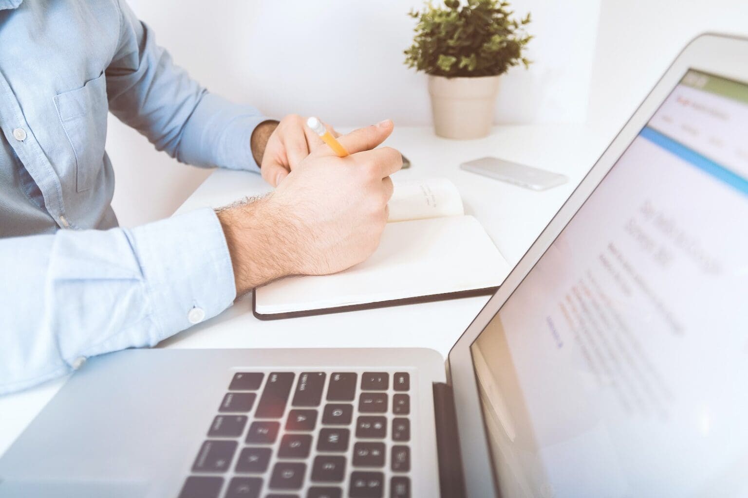 Find The Best Bookkeeper for Your Business | Shoebox Books